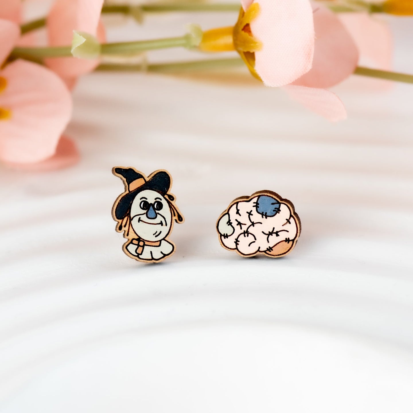 Scarecrow and Brain Earrings – Robin Valley Official Store